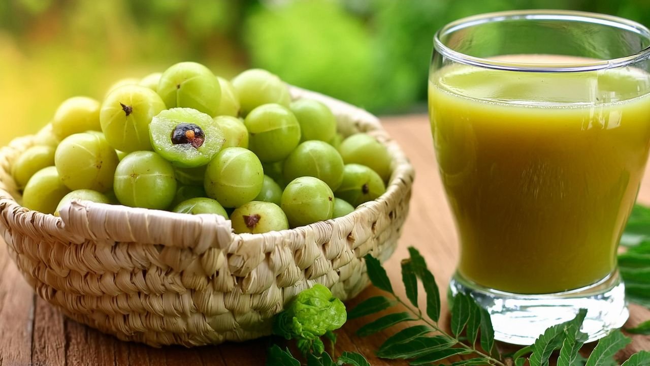 Amla Juice Benefits: Natural Detox & Daily Immunity